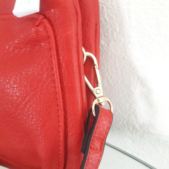 Isabelle | Bags | Nwt Isabelle Vegan Mini Crossbody Bag Clutch | Poshmark